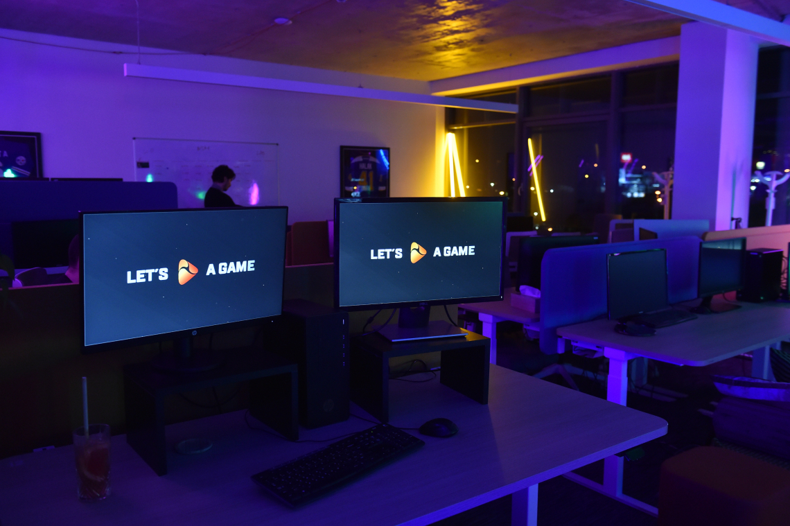 PowerPlay Studio